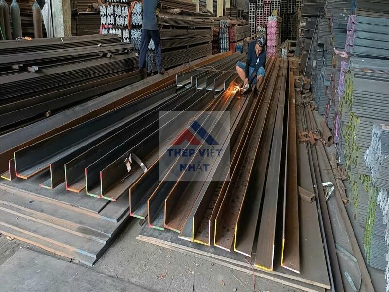 THÉP HÌNH V 75X75X8MM/ THÉP CHỮ V 75X75X8LI
